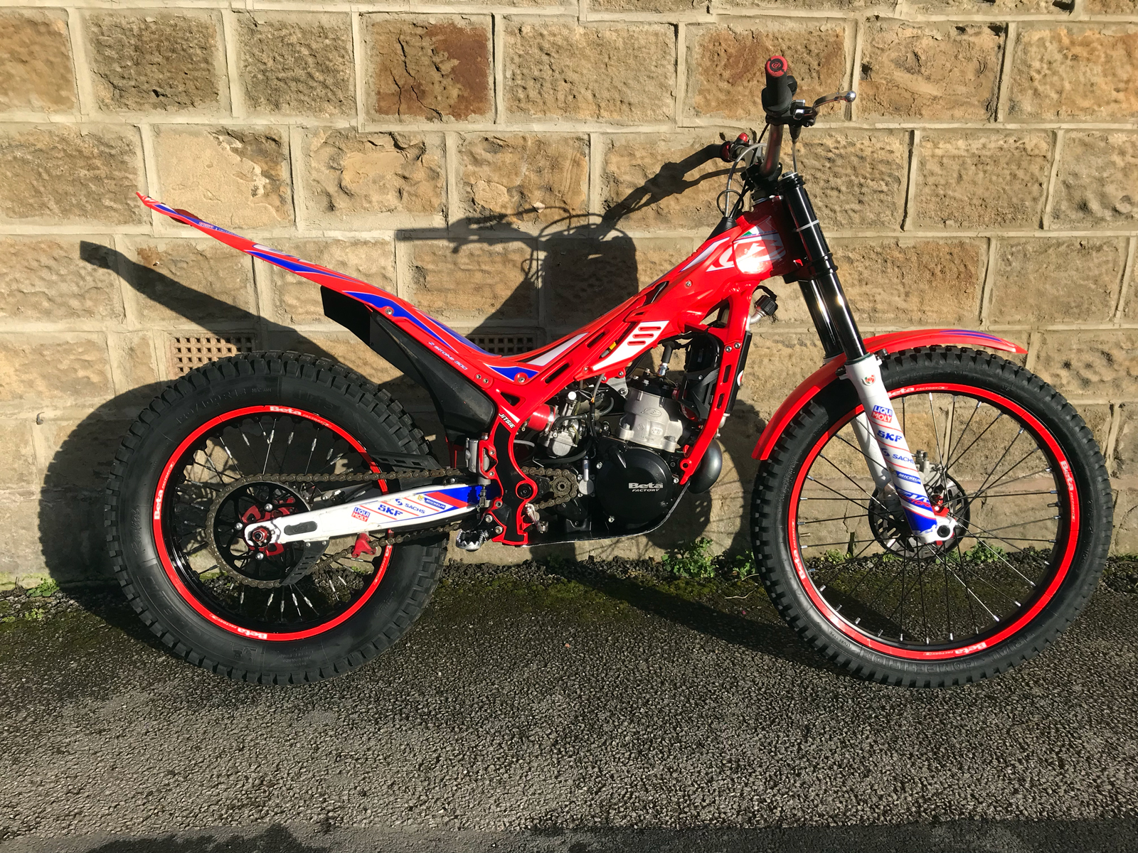 Trials Bikes 280 to 300cc - Trials UK